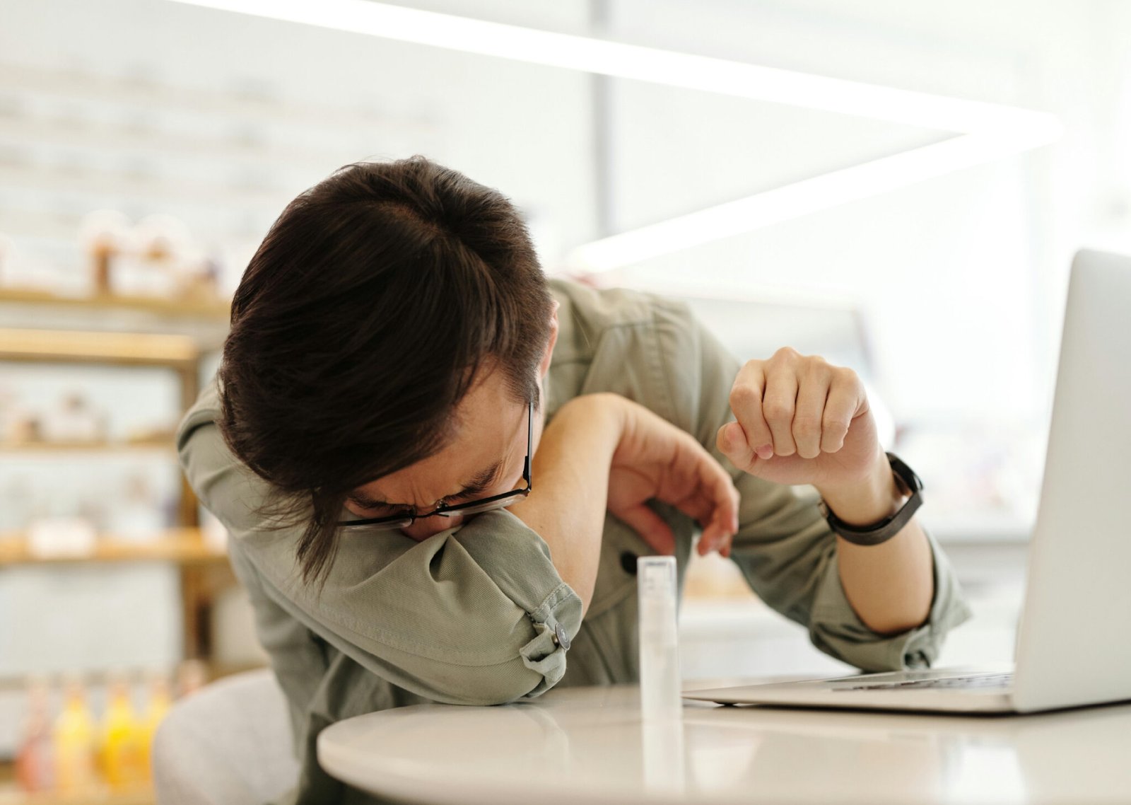 Managing Illness and Injury in the Workplace: A Practical Guide for ...